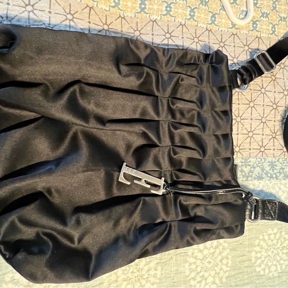 Elle | Bags | Elle Black Pleated Crossbody Bag | Poshmark